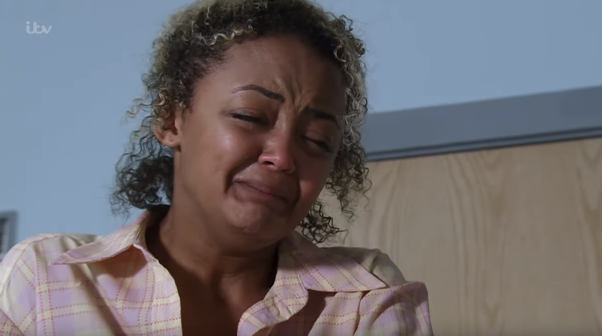 Coronation Street fans praise Alexandra Mardell's performance as Emma