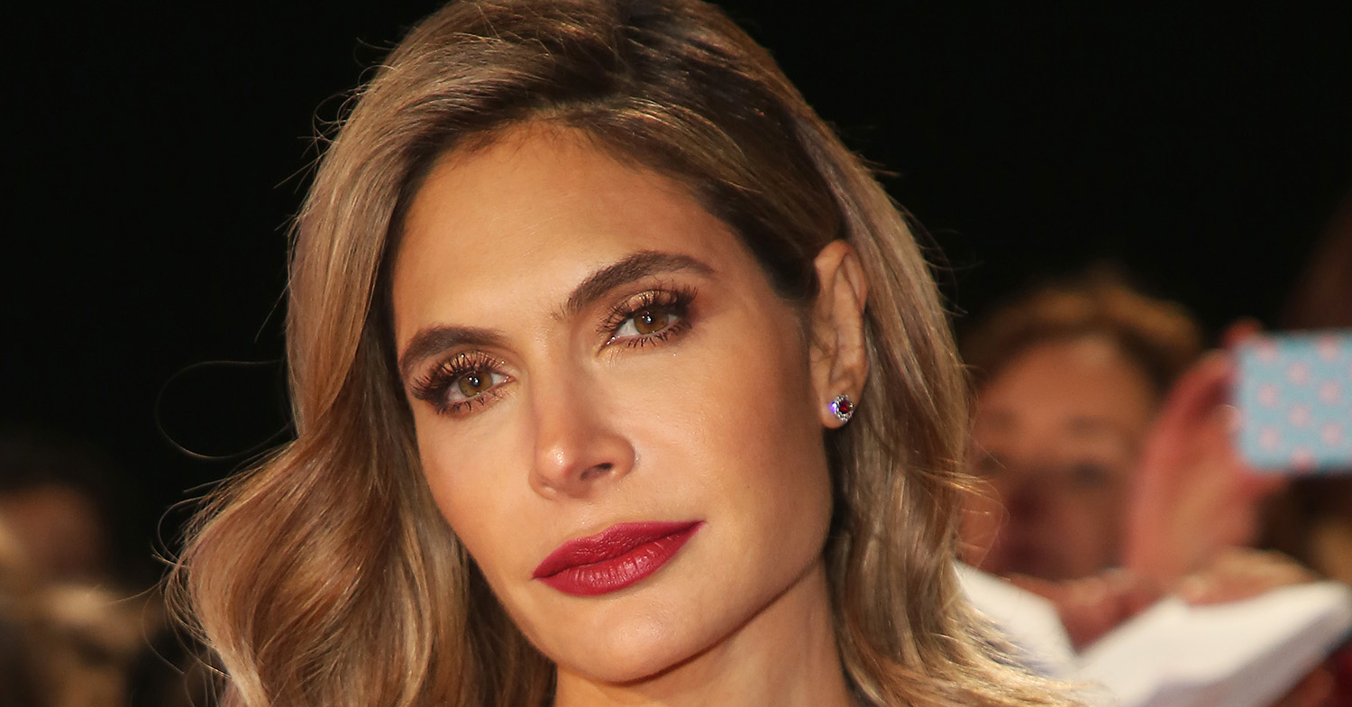 Ayda Field and Robbie Williams melt hearts with clip - Entertainment Daily