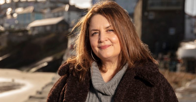 Ruth Jones - Entertainment Daily