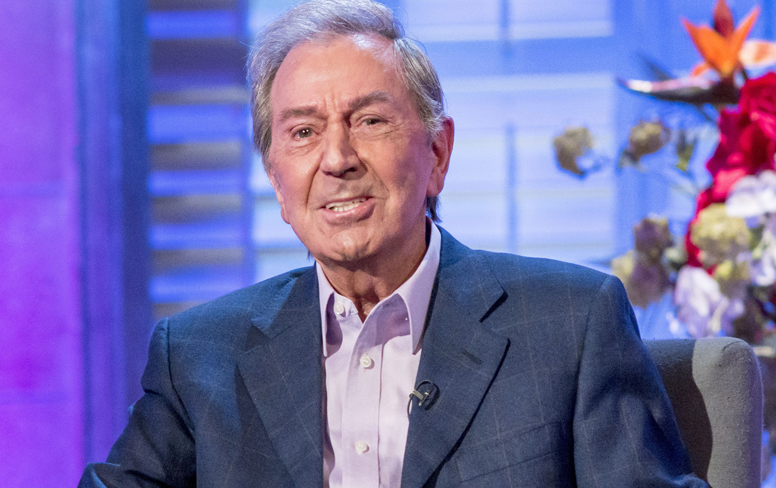 Des O'Connor was secretly battling Parkinson's, says widow