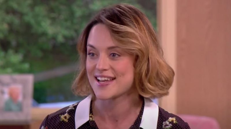 Zoë Tapper stars as Kate in Netflix's new drama The One