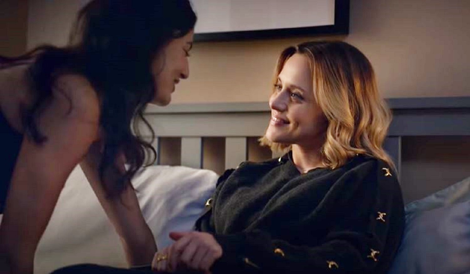 Zoë Tapper stars as Kate in Netflix's new drama The One