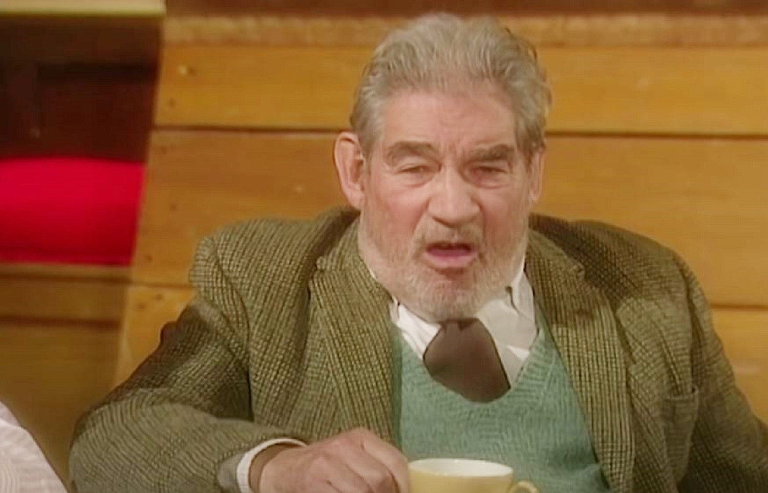 Actor Trevor Peacock: Vicar of Dibley star dies aged 89