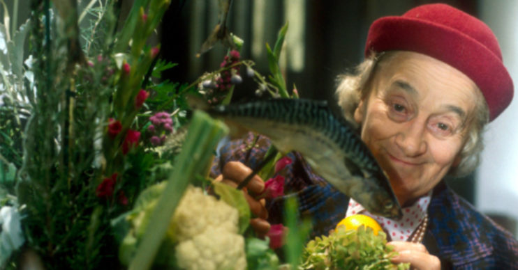 Celebrating Liz Smith MBE, beloved English actress from The Royle Family