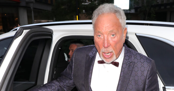 Sir Tom Jones' estranged son and family dynamics explored