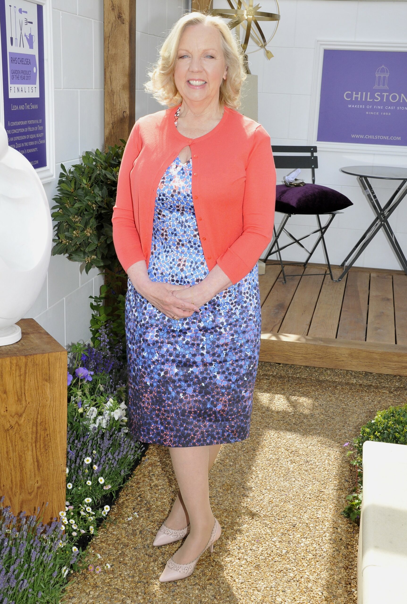 Dragons' Den star Deborah Meaden sparks worry with A&E photo