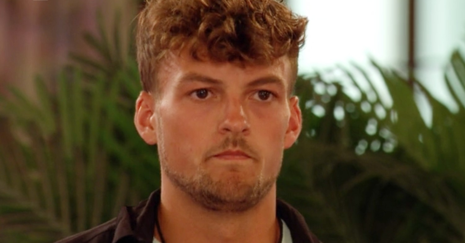 Love Island: Hugo melts hearts with adorable speech to Sharon Gaffka