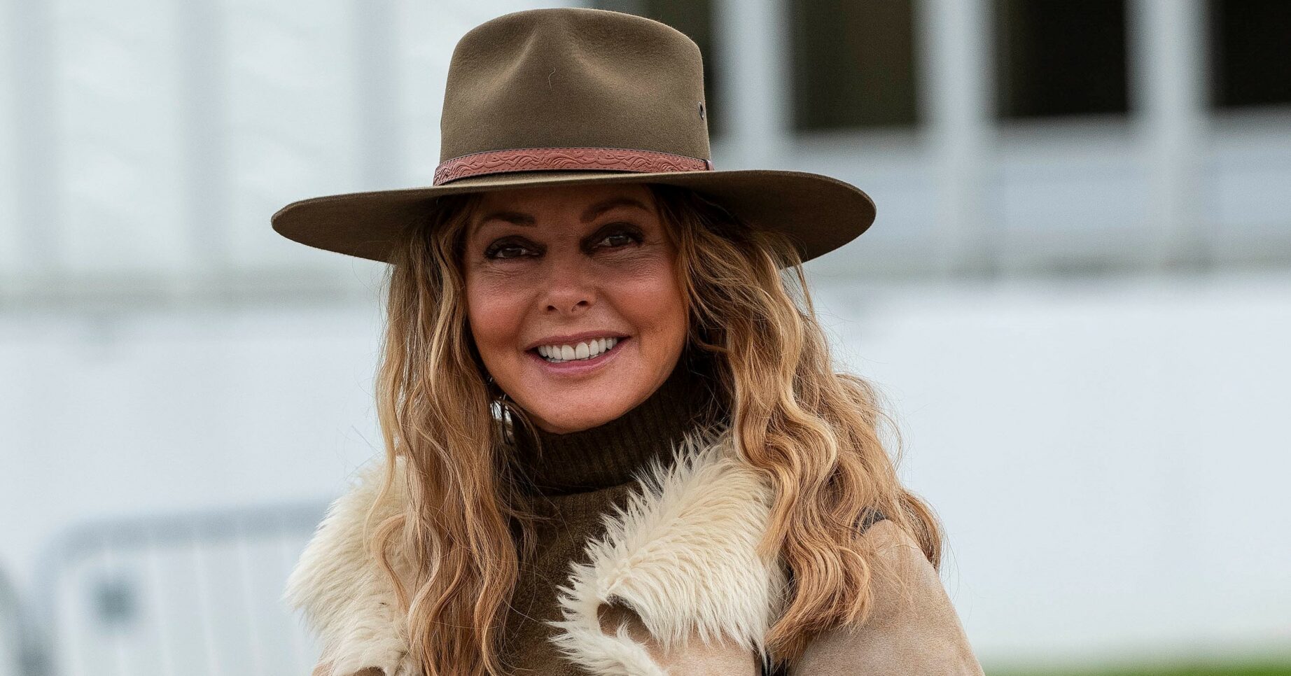 Carol Vorderman Sets Pulses Racing As She Squeezes Curves Into Hot