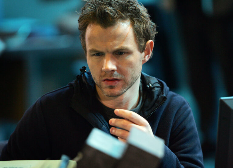 Georgia Taylor's love life contrasts her Coronation Street role