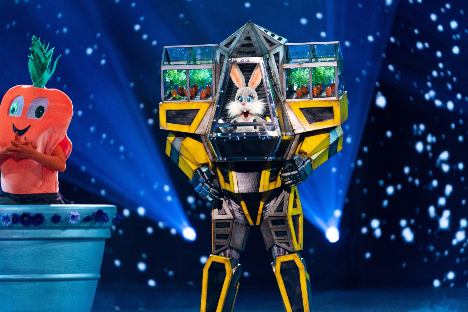 Masked Singer's Robobunny wows fans: Is it Tom Daley or Richard Hammond?