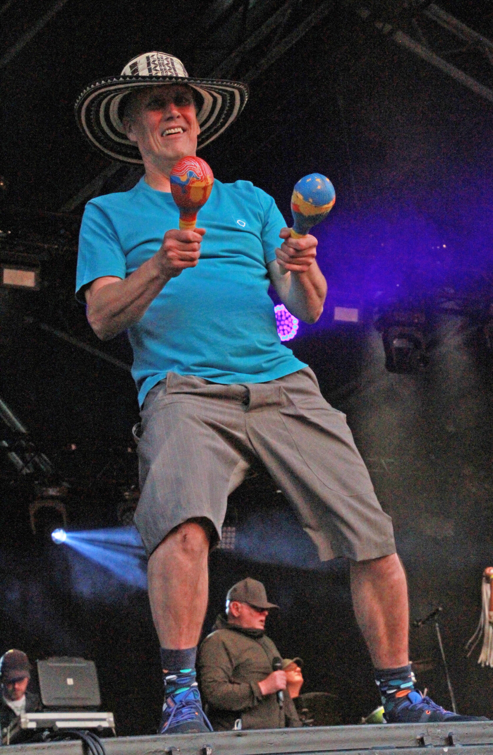 Why is Bez wearing a helmet on Dancing On Ice 2022?