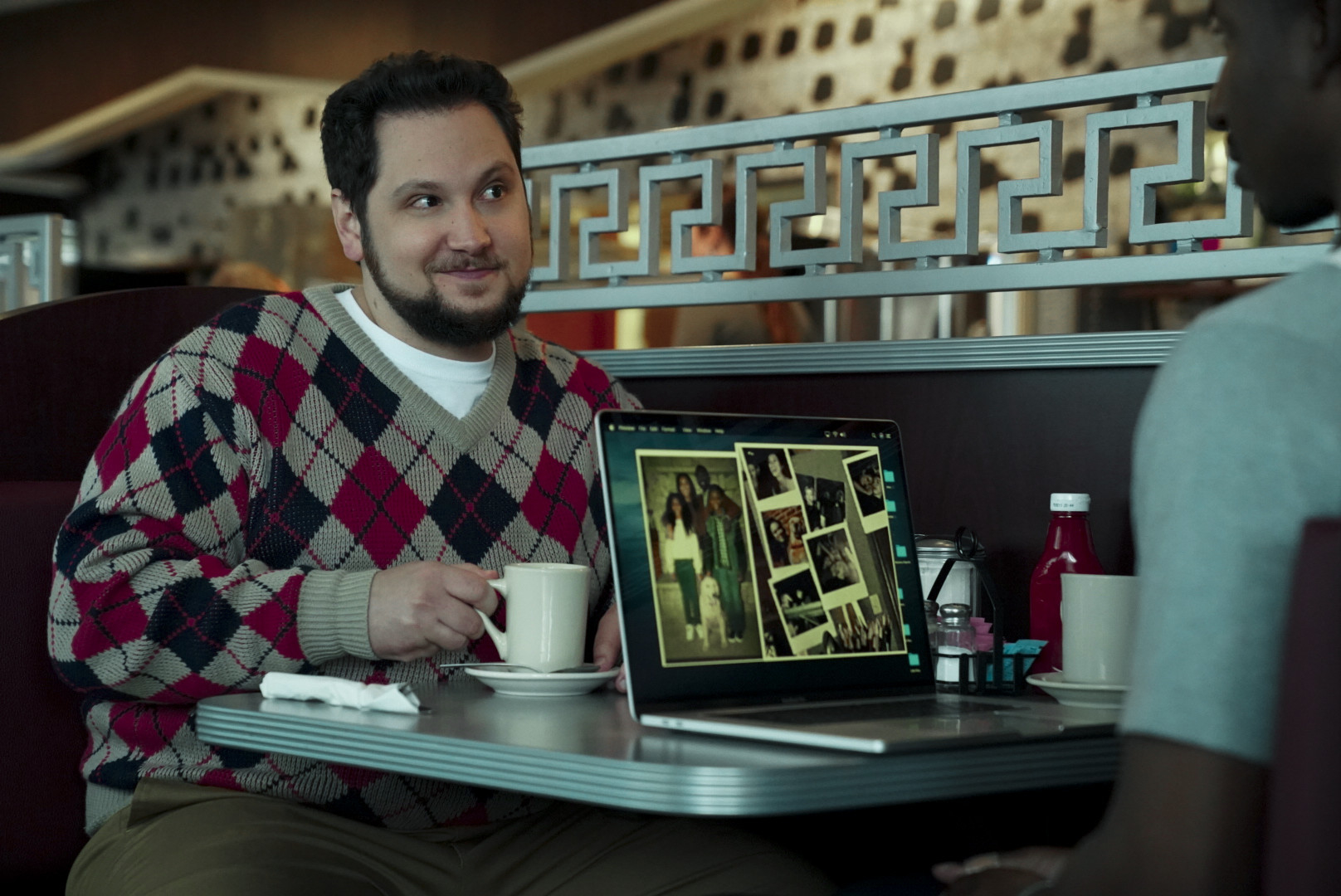 Everything you need to know about Netflix's eerie thriller Archive 81