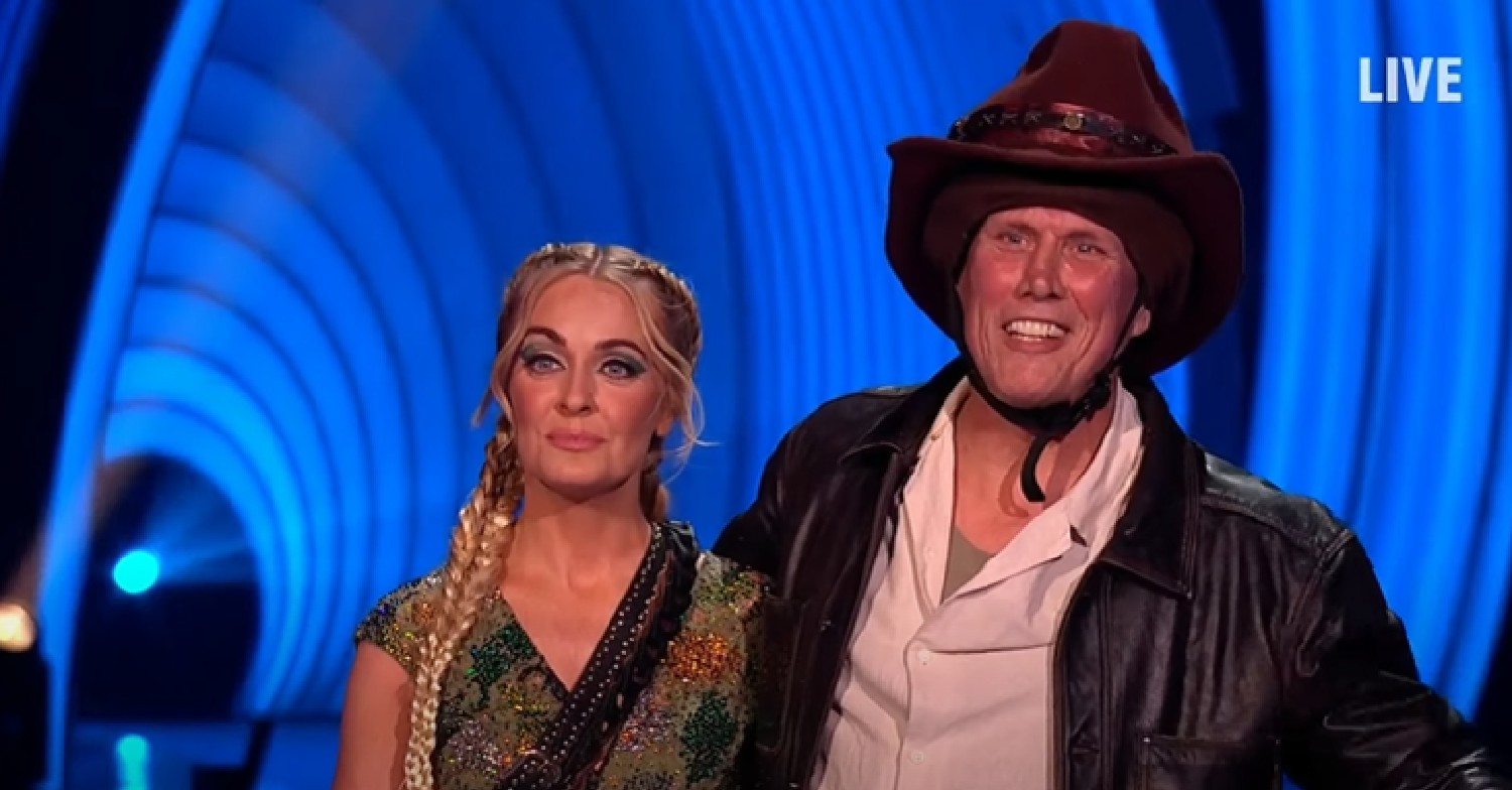 Bez on Dancing On Ice: Holly Willoughby mocked over comment