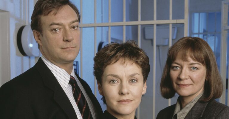 Silent Witness celebrates 25 years with Amanda Burton's return