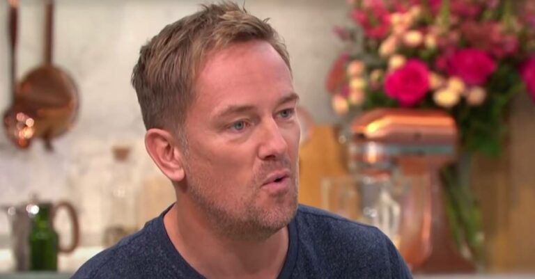 Simon Thomas - Entertainment Daily