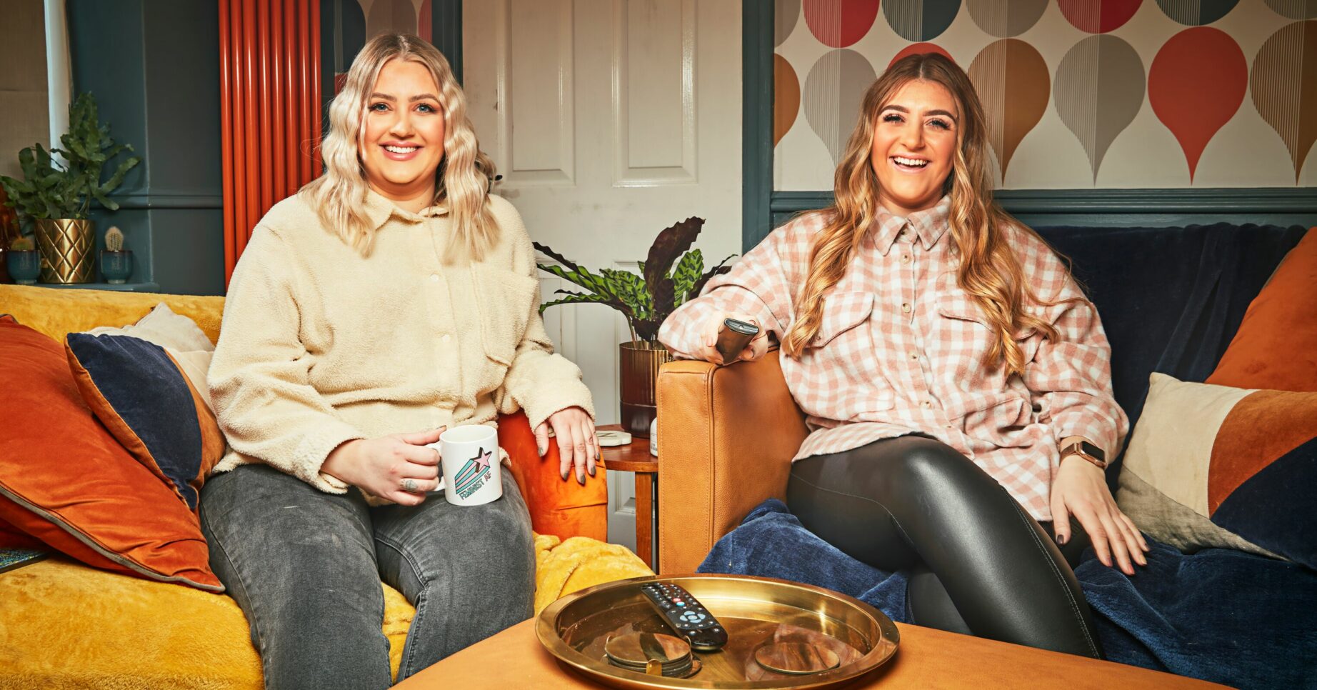 Gogglebox star Izzi Warner shares rare picture of her two children