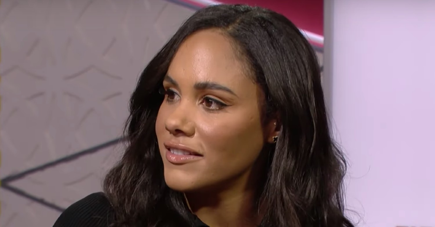 Qatar World Cup: Alex Scott praised over her 'legendary' behaviour