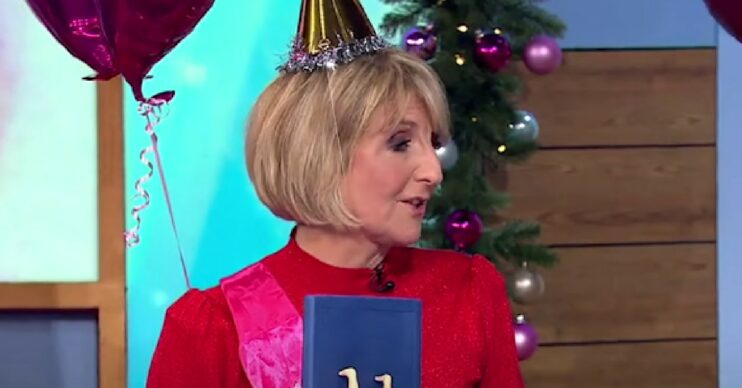 Kaye Adams shows off incredible figure on Instagram in swimsuit