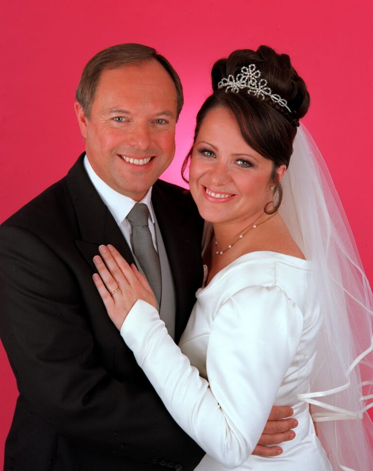 Amy Robbins in Coronation Street: Her famous family revealed