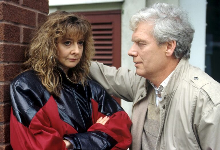 Vera Blue cast: Controversial Emmerdale villain stars as Gerry Farr