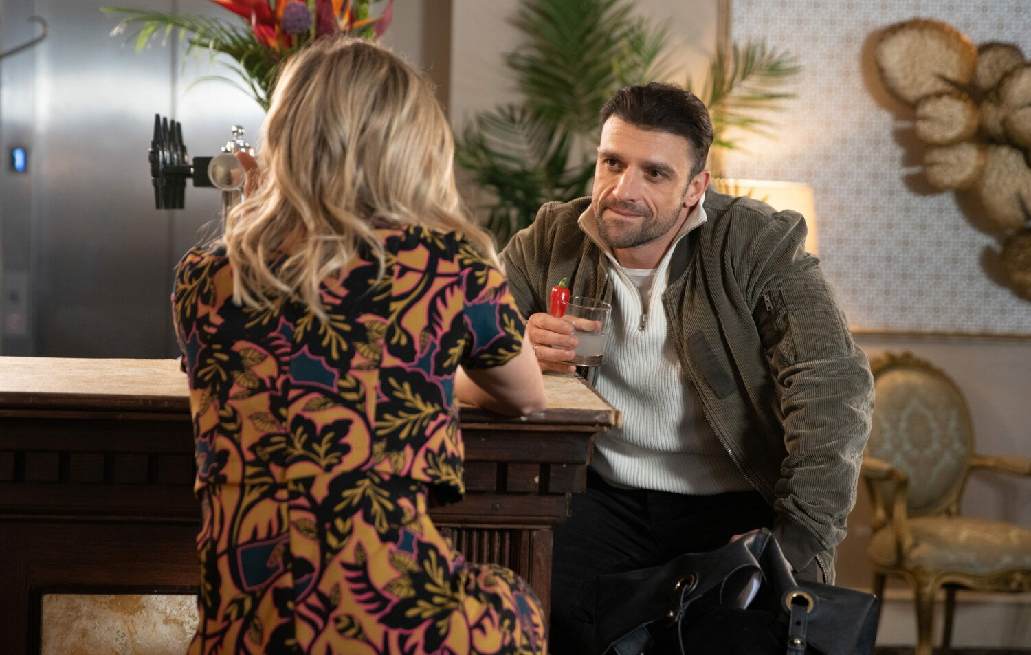 Coronation Street spoilers: Sarah's hotel flirtation with Damon