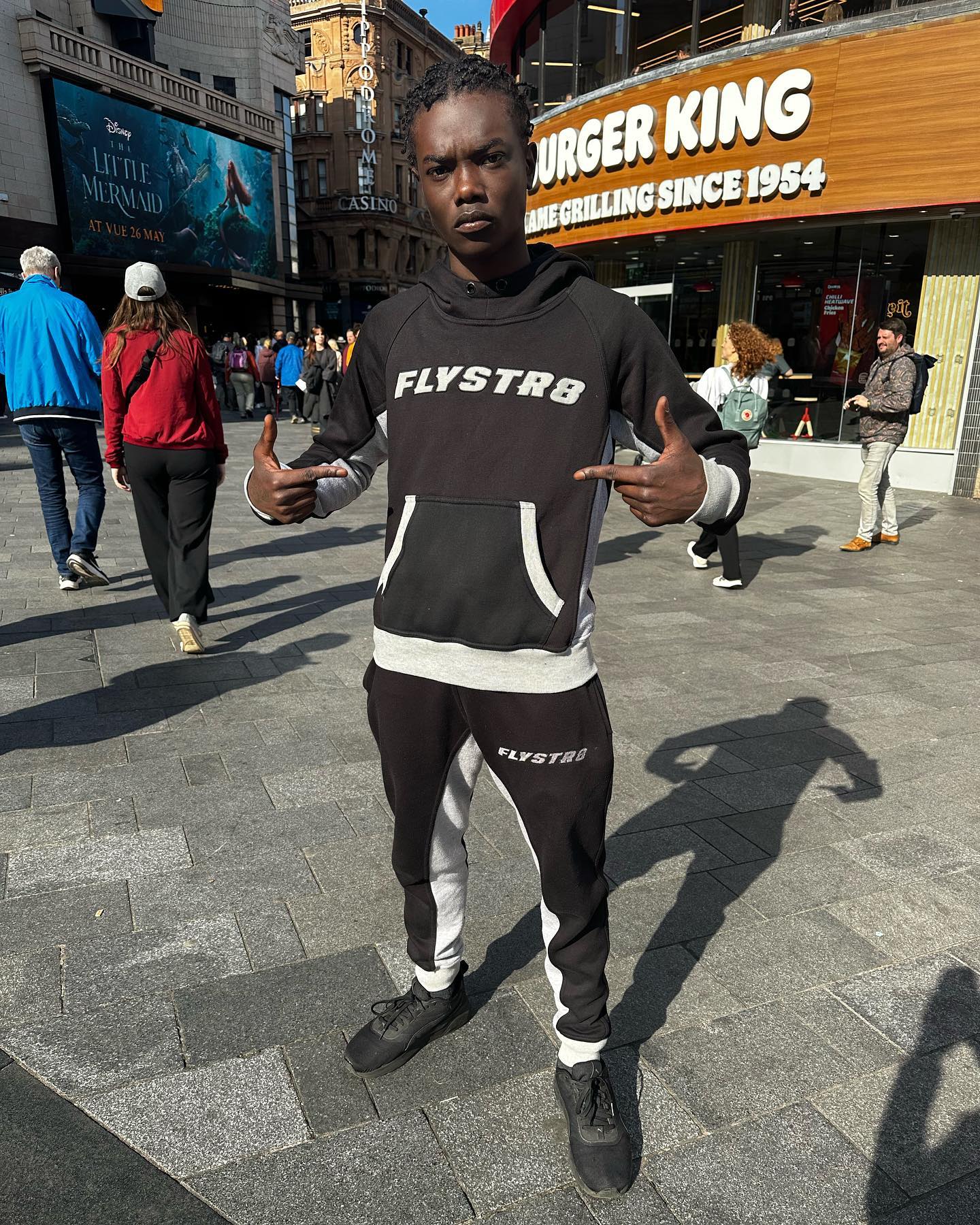 Met Police blasted over TikTok user Mizzy who storms into homes