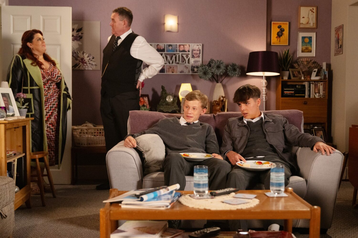 Coronation Street spoilers: First look at all-new pics