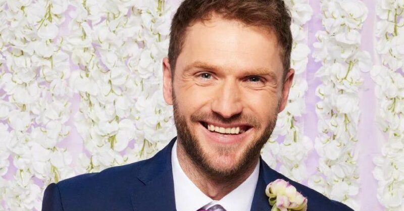 MAFS UK's Arthur Poremba caught kissing another woman, hints split with ...