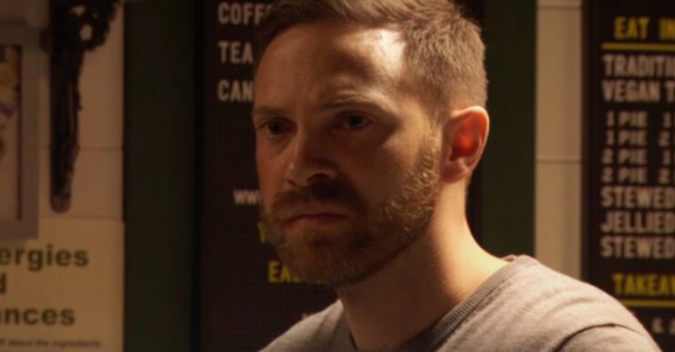 EastEnders: Linda shouldn't lie about Dean assault, fans complain