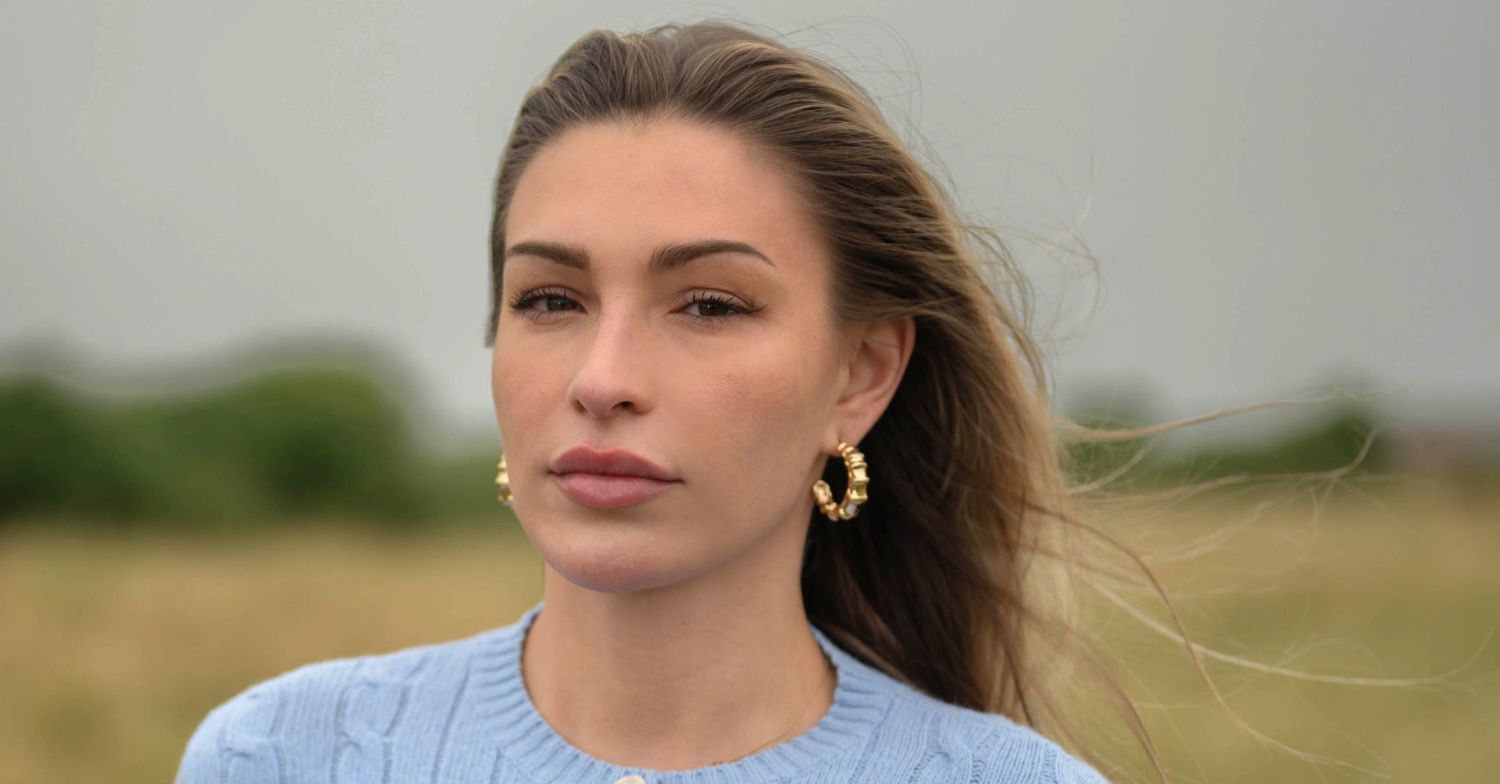 Strictly 2023 Zara Mcdermott Has Early Signs Of Bone Condition Osteoporosis