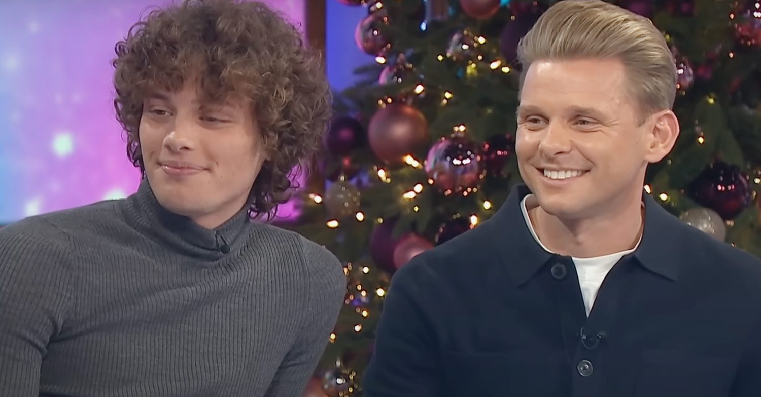 Strictly star Bobby's family sign up for Celeb Race Across the World