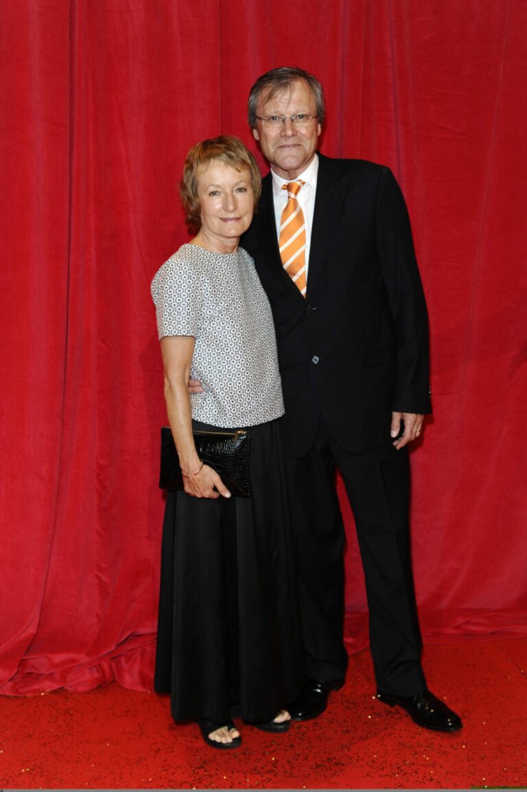 Coronation Street: David Neilson and how his wife inspired Roy