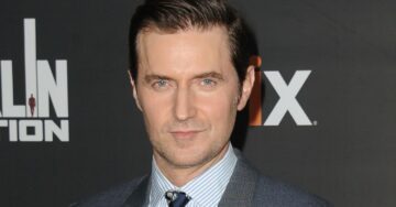 Red Eye star Richard Armitage on 'coming out', and partner identity
