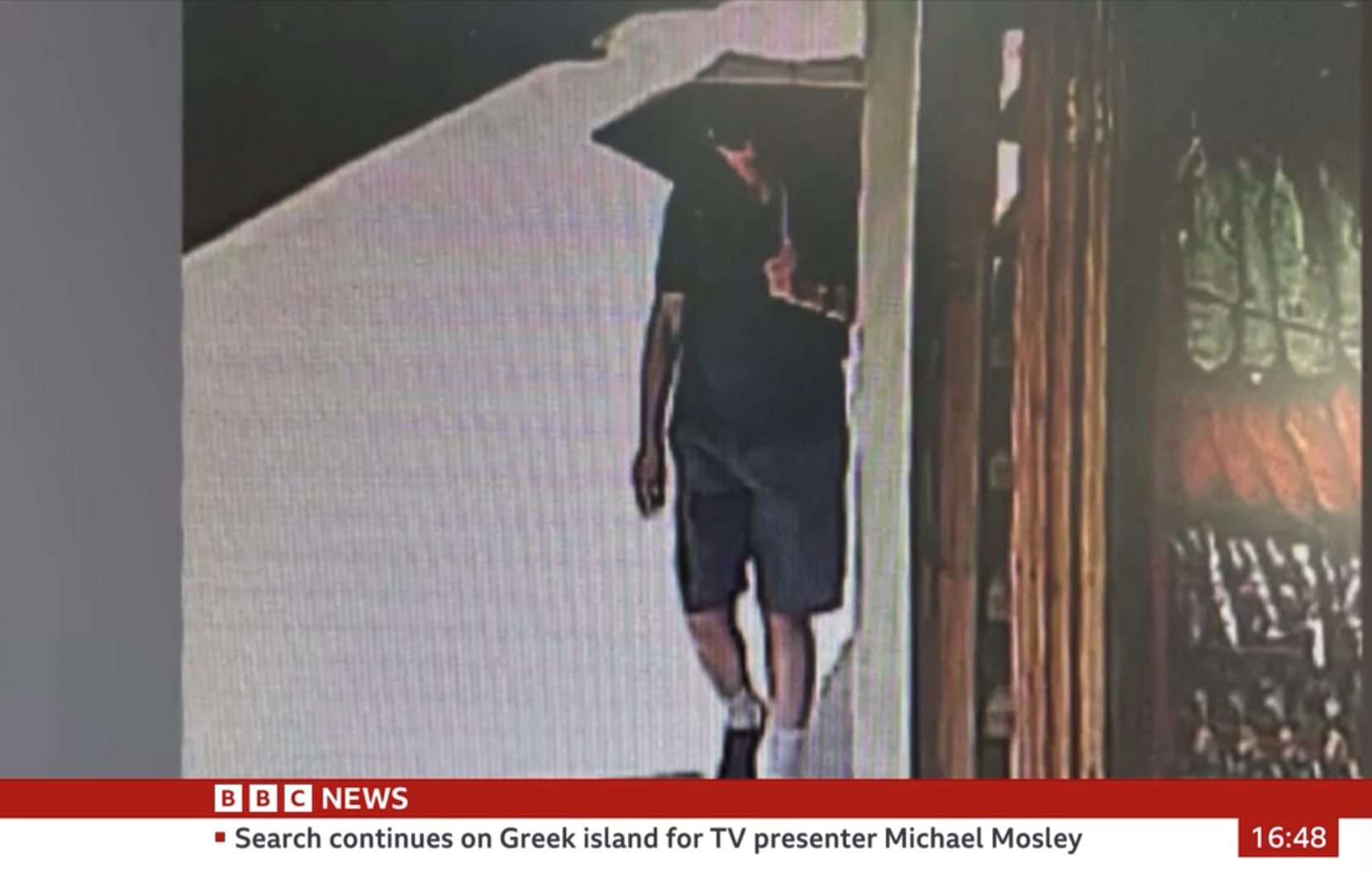 Michael Mosley latest: Children fly out as brother warns 'accidents can ...