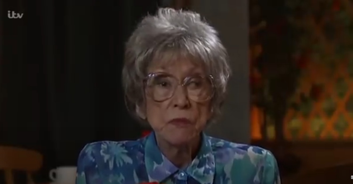 Coronation Street fans remember legends Anne Kirkbride and Maggie Jones ...