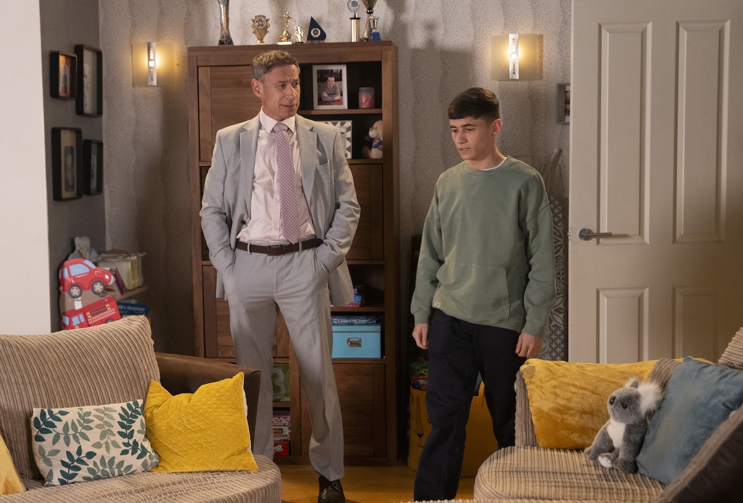 Coronation Street: Jack foolish for letting Stefan in, fans blast