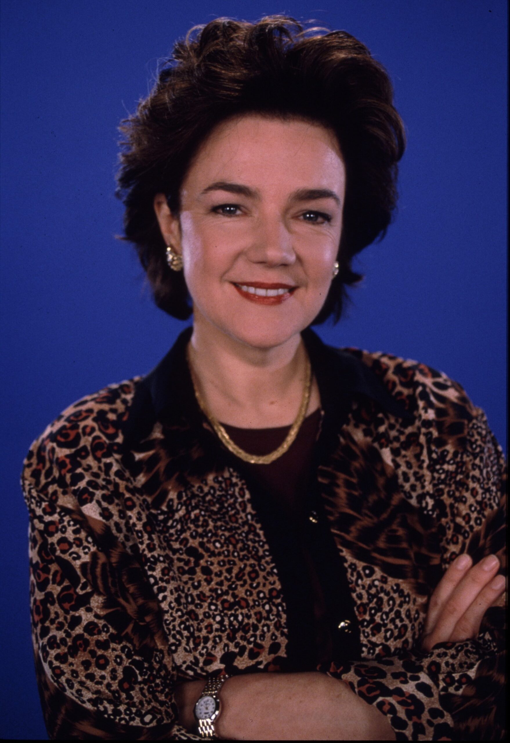 Neighbours star Janet Andrewartha dies aged 72 as tributes pour in