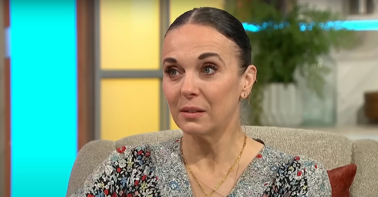 Strictly star Amanda Abbington in tears following play debut