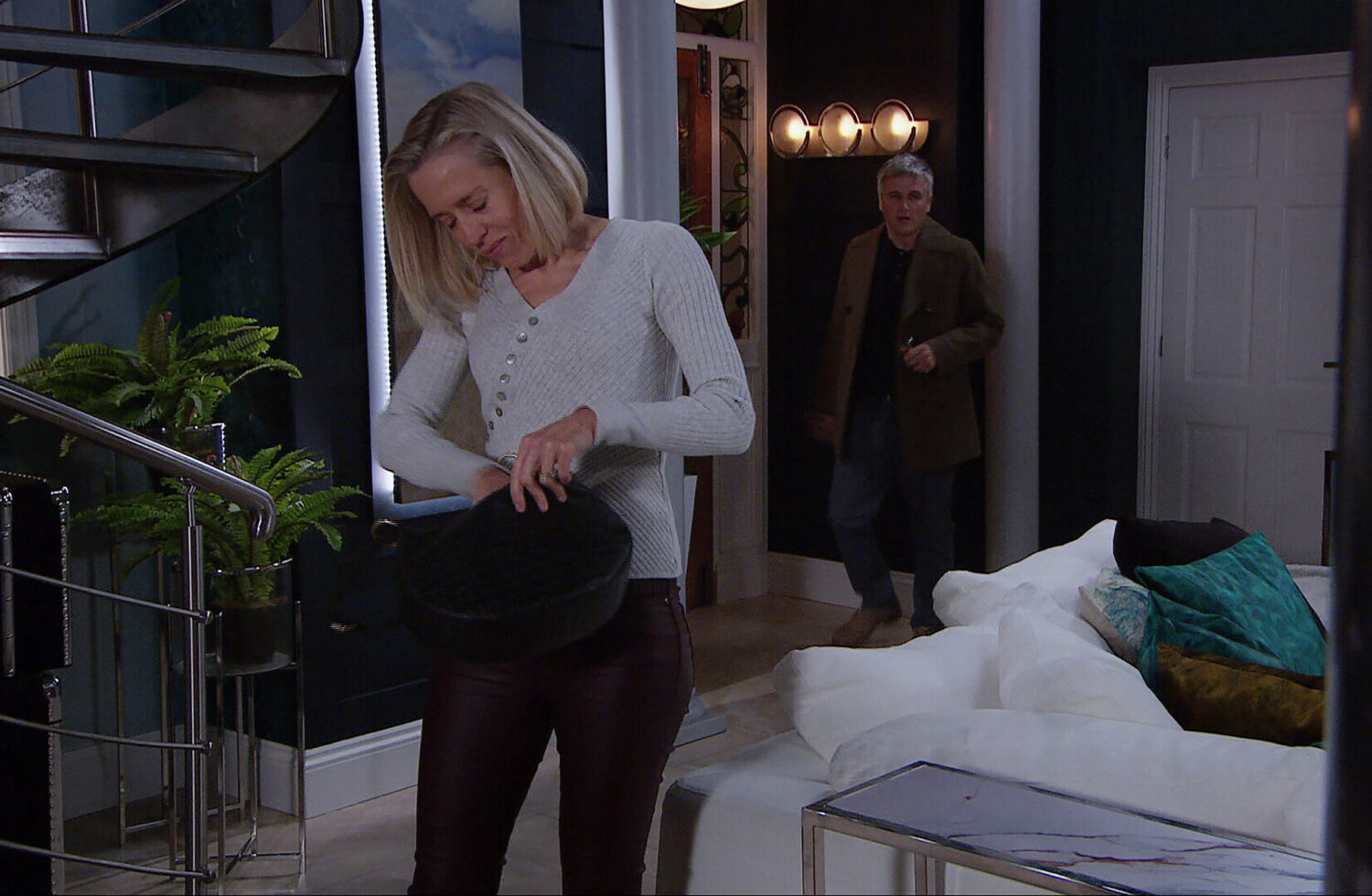 Emmerdale spoilers for next week: First look as Ruby receives Steph DNA ...