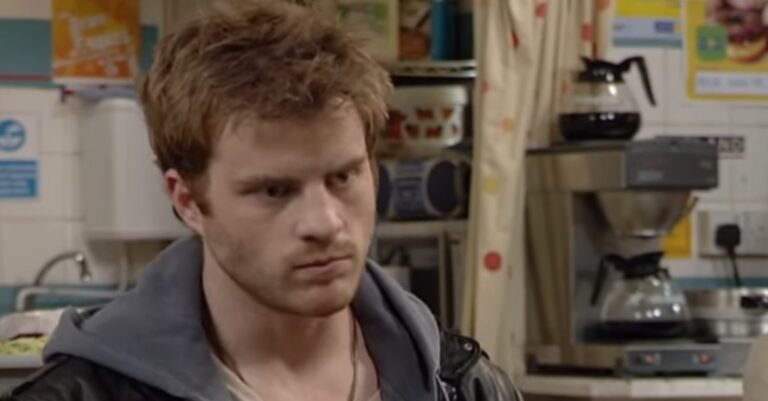 Spot massive ‘clue’ signalling Sean Slater return - Daily News