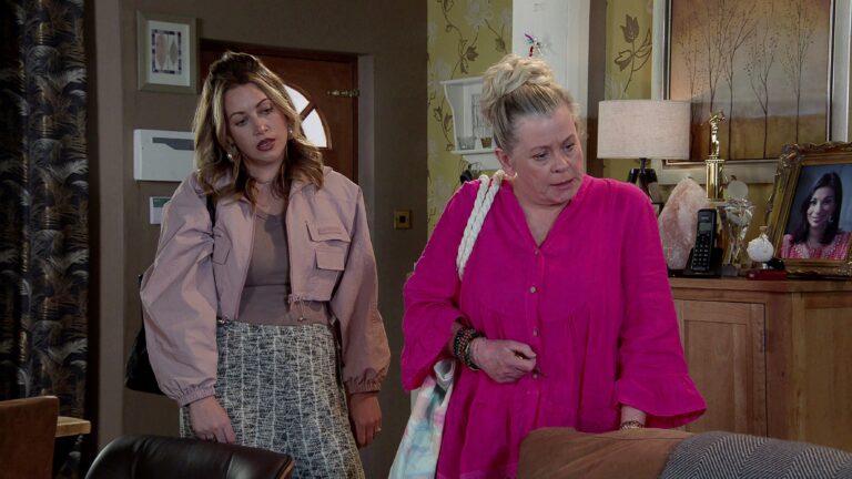 Coronation Street fans certain Lou Michaelis attacked Gary Windass ...