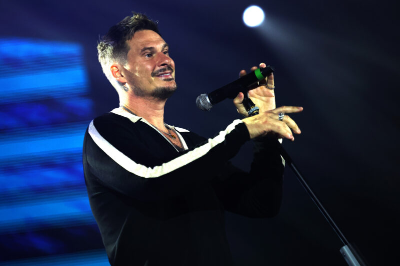 Blue singer Lee Ryan set to welcome sixth child 'any day'